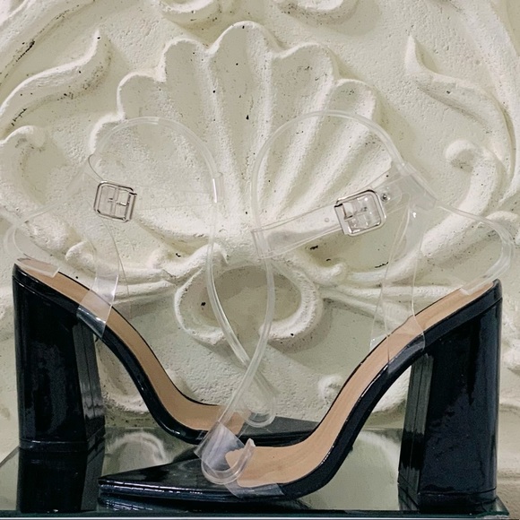 PrettyLittleThing | Shoes | Prettylittlething Lucite Patent Block Heel ...